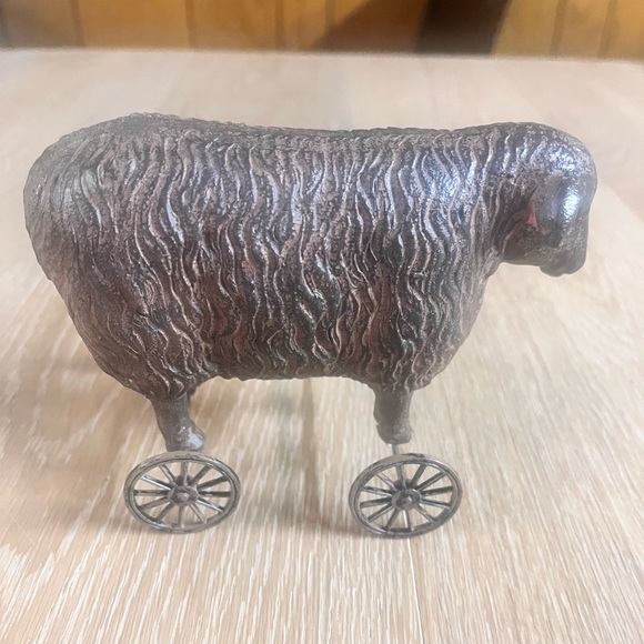 Other | Vintage Metal 5 Sheep Push Toy Rustic Farmhouse Decor Wheels ...